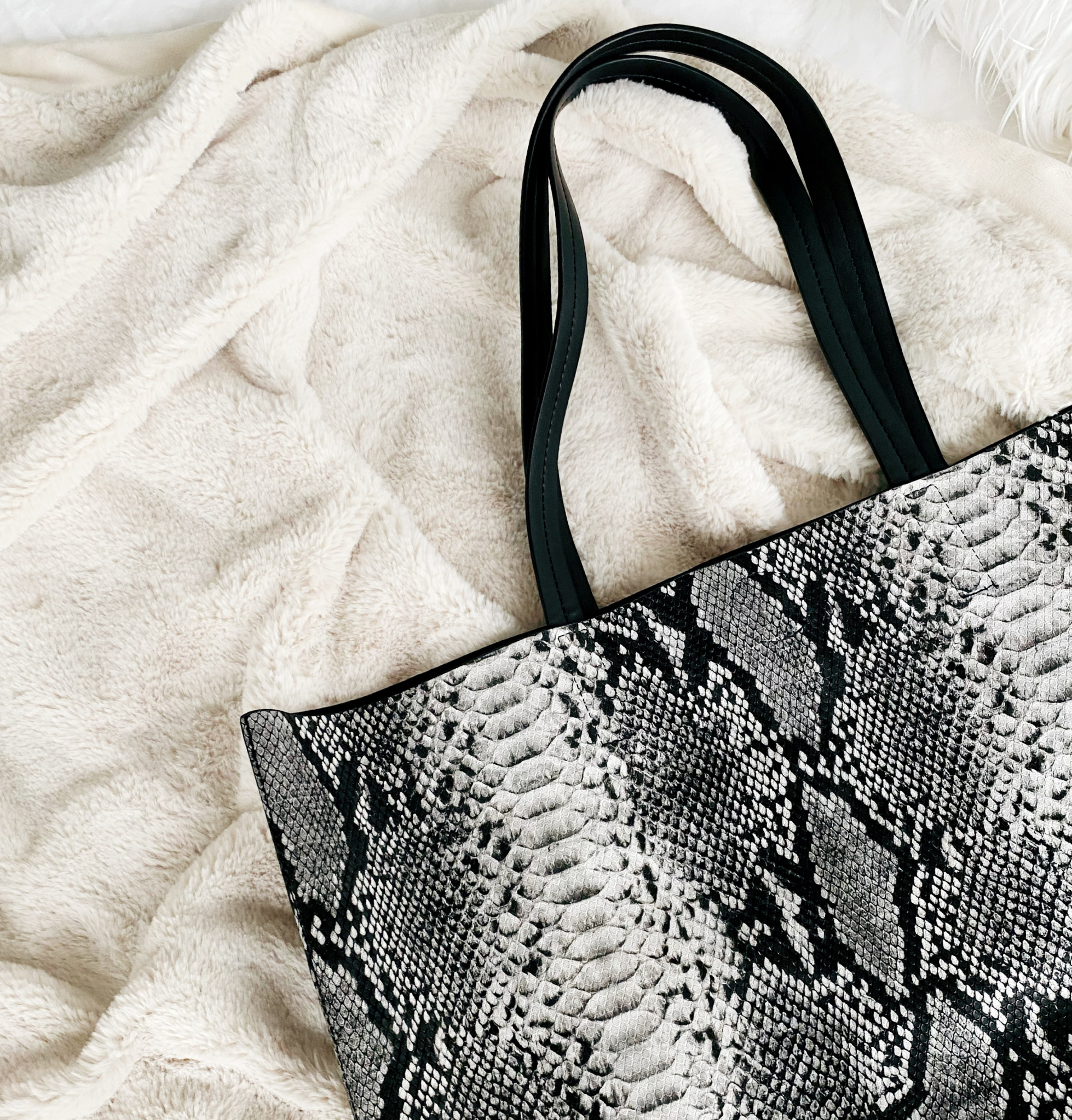 The 10 Best Items I Received From FabFitFun Last Year! – Sincerely ...